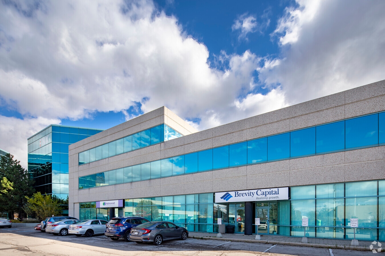 6345 Dixie Rd, Mississauga, ON L5T 2E6 | LoopNet