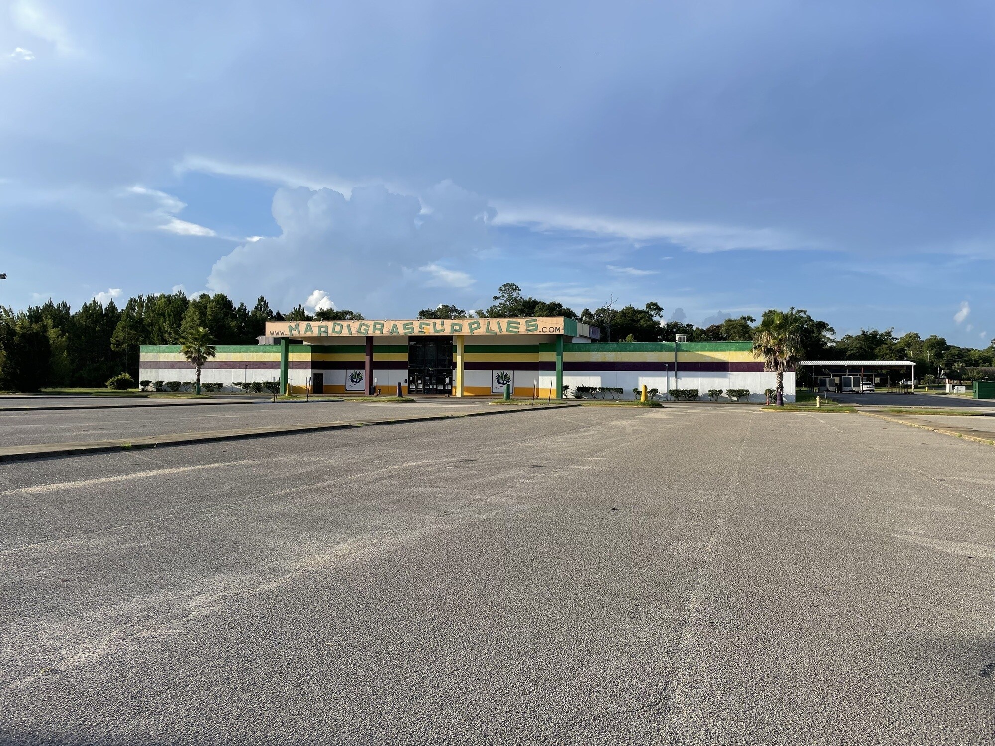 2001 E Pass Rd, Gulfport, MS 39507 - Retail for Sale | LoopNet