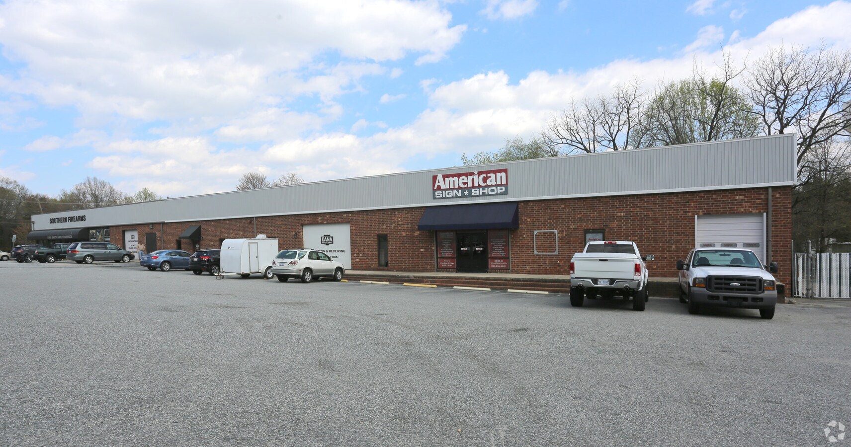 5221-5223 W Market St, Greensboro, NC 27409 | LoopNet