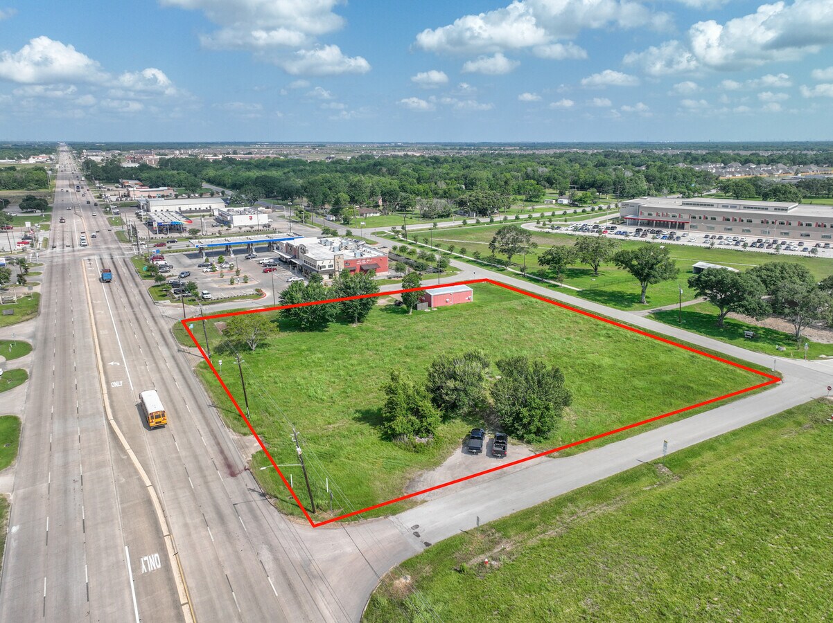 000 Hwy 6 & Russell St, Manvel, TX 77578 | LoopNet