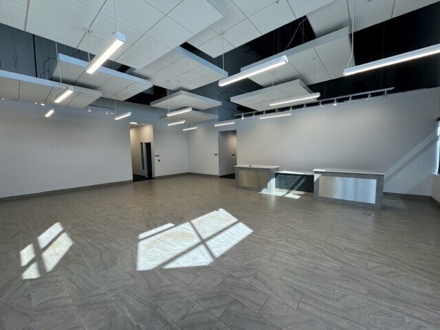 2133 Component Loop Oviedo Fl 32765 Flex For Lease Loopnet 