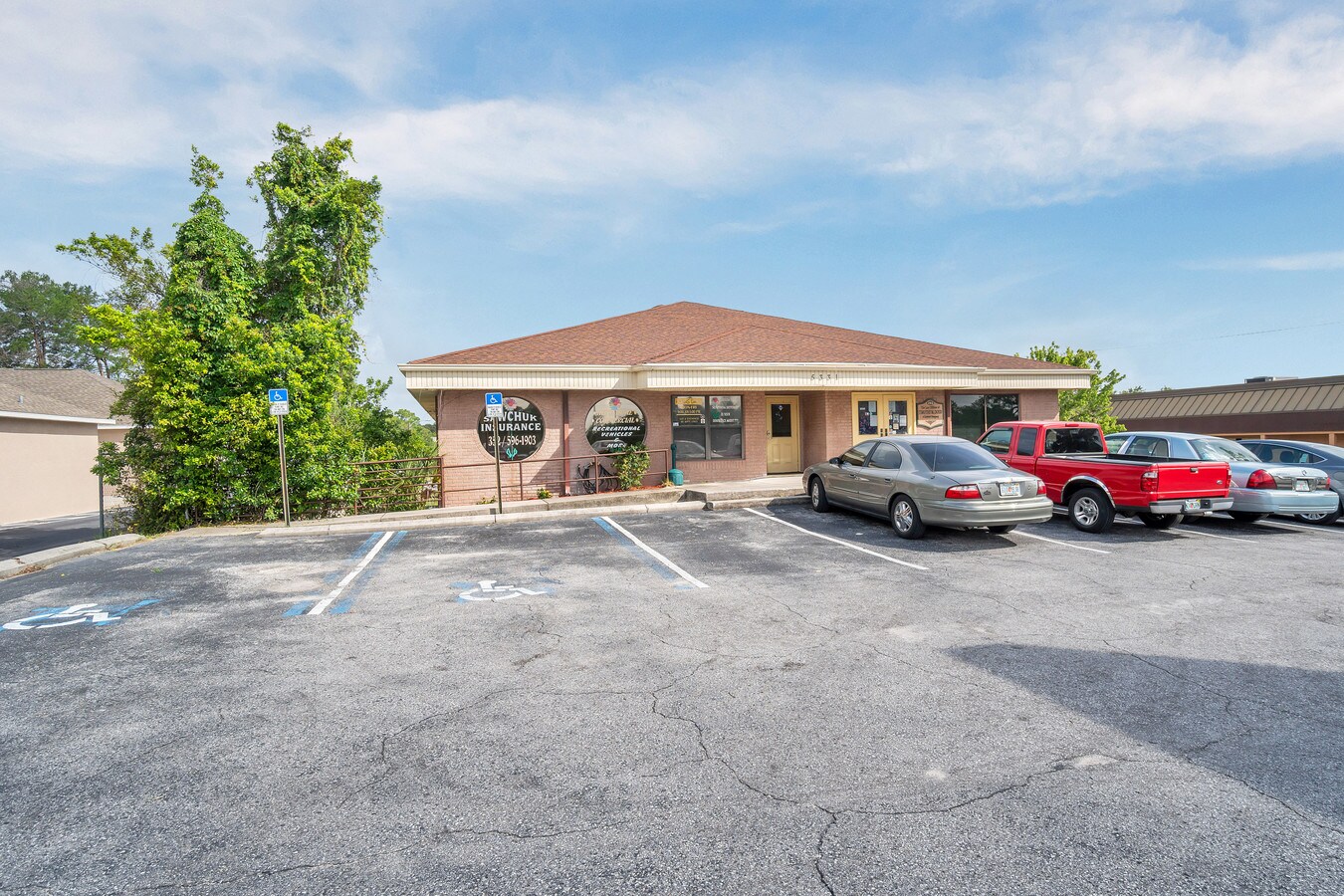 5331 Commercial Way, Spring Hill, FL 34606 | LoopNet