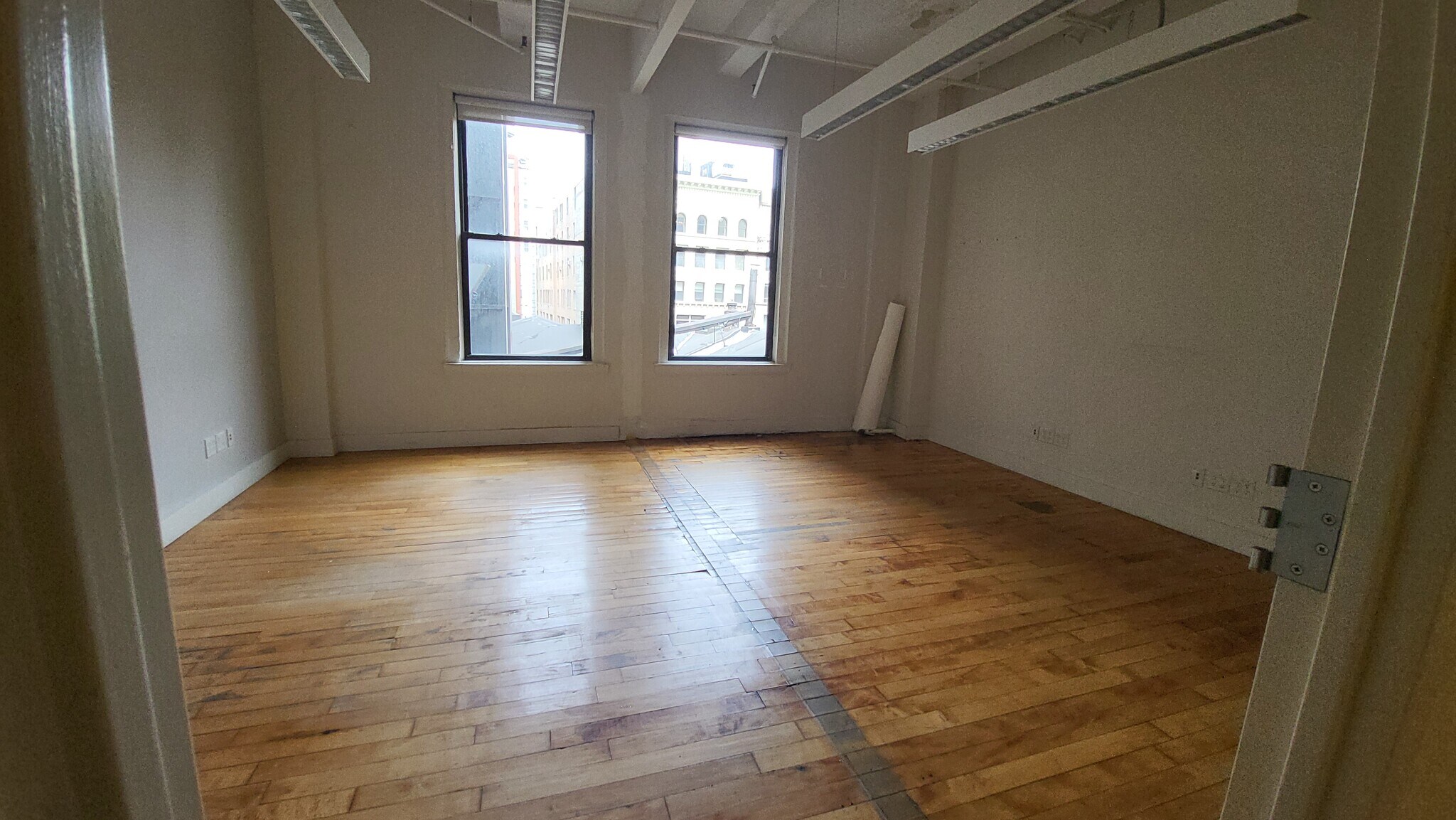41 E 11th St, New York, NY 10003 - Office for Lease | LoopNet