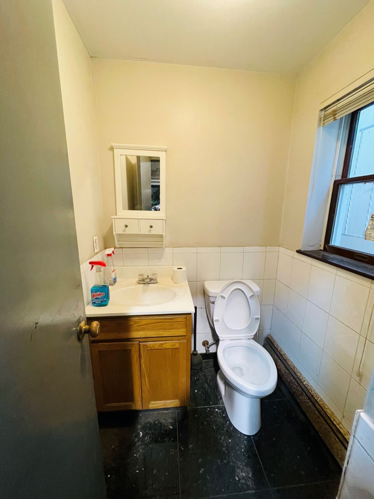 110 Mineola Ave, Roslyn Heights, NY 11577 - Flex for Sale | LoopNet