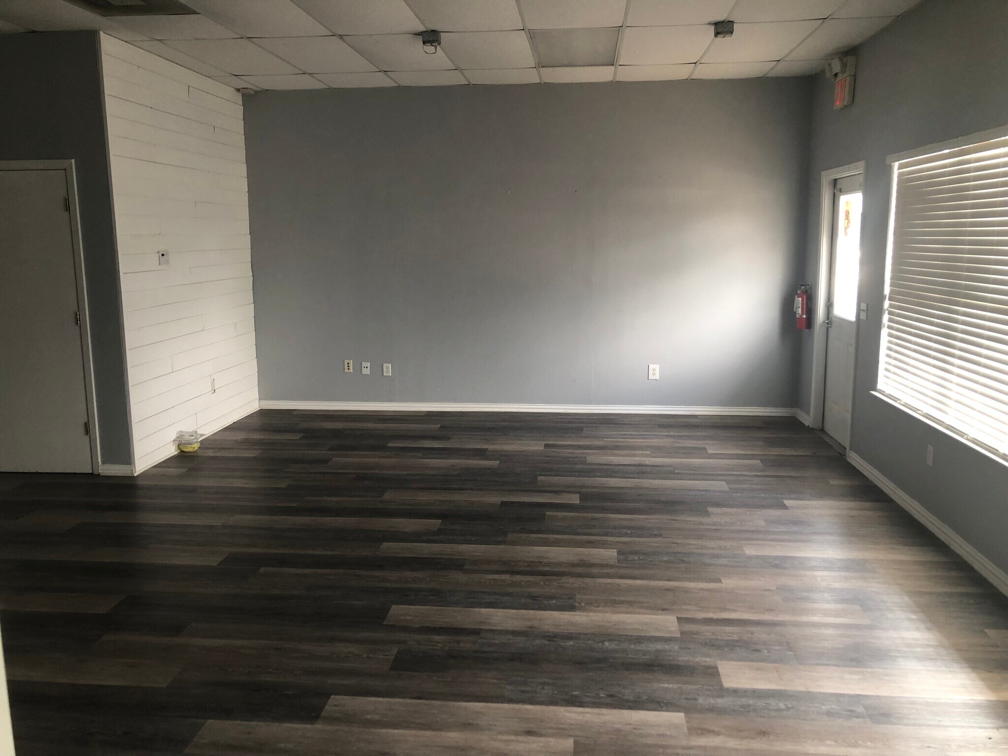 8863 Anderson Mill Rd, Austin, TX 78729 - Flex for Lease | LoopNet