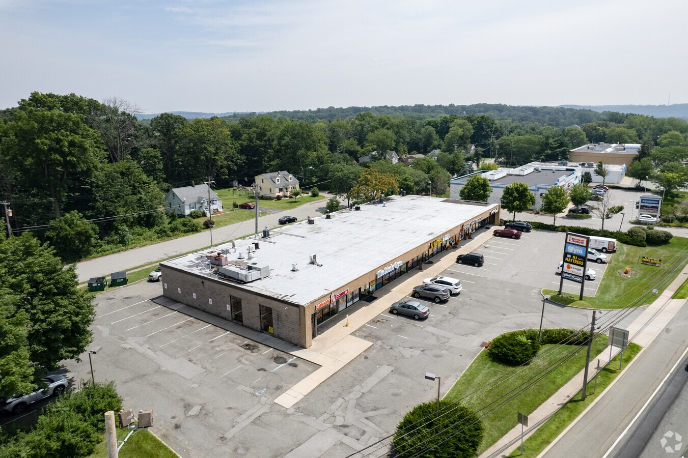 470 State Route 10, Ledgewood, NJ 07852 - Roxbury Plaza | LoopNet