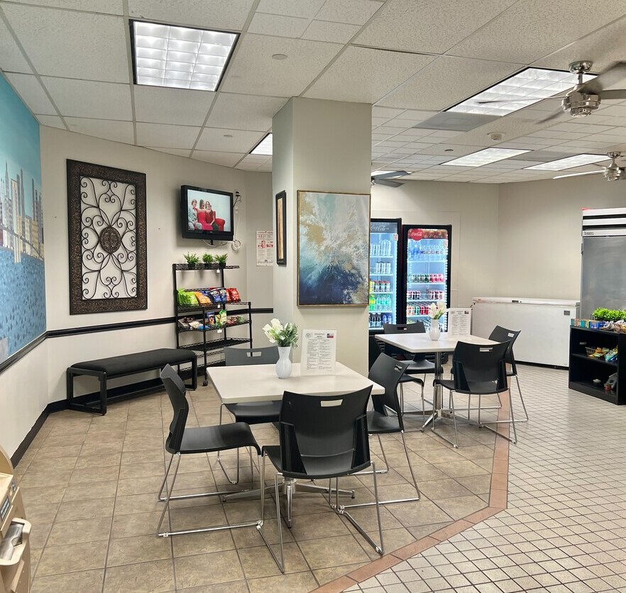 5220 Spring Valley Rd, Dallas, TX 75254 - Spring Valley Center | LoopNet