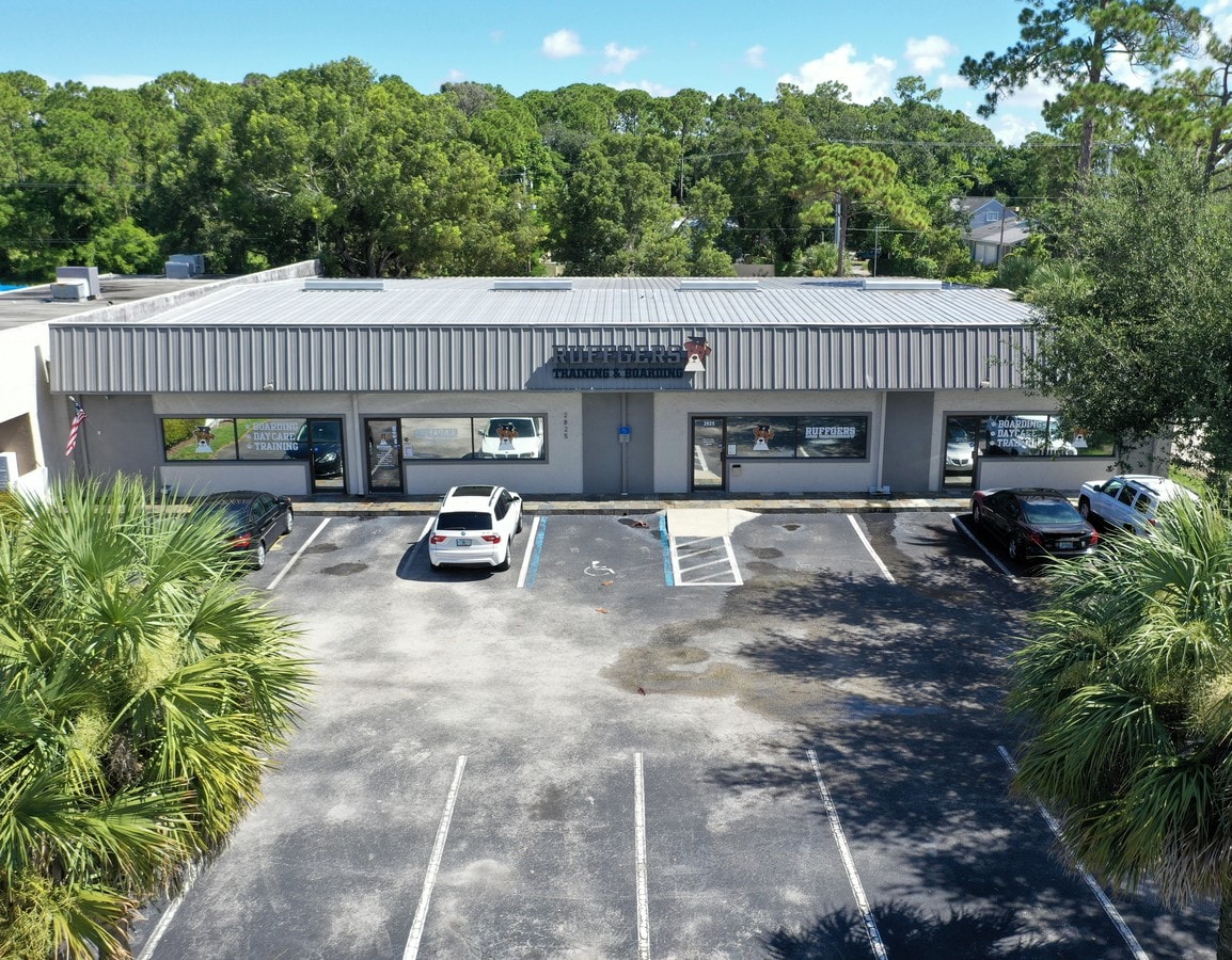 2823-2825 Davis Blvd, Naples, FL 34104 | LoopNet