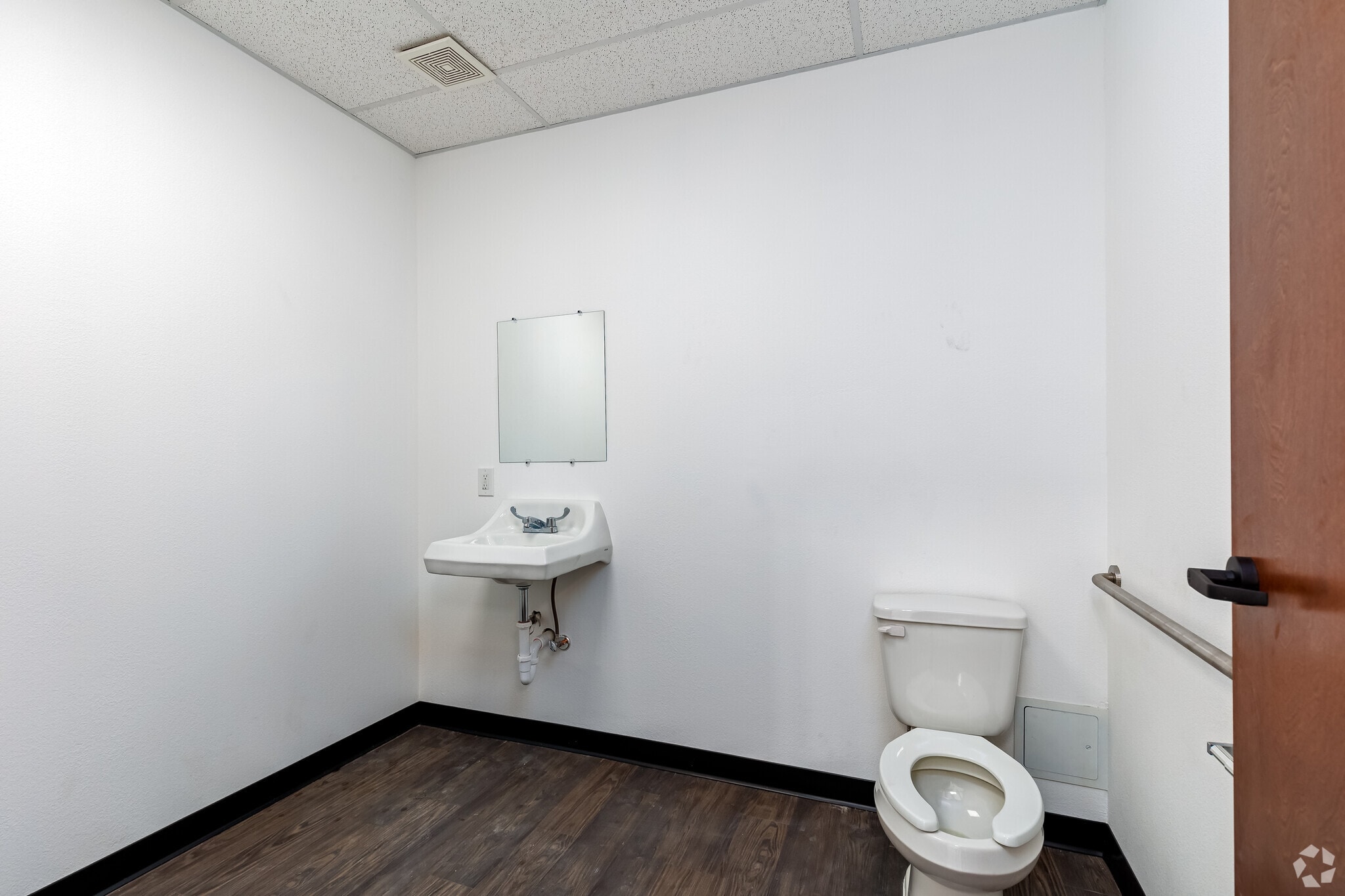 4687 Johnson Ln, Argyle, TX 76226 - Forum Business Park | LoopNet