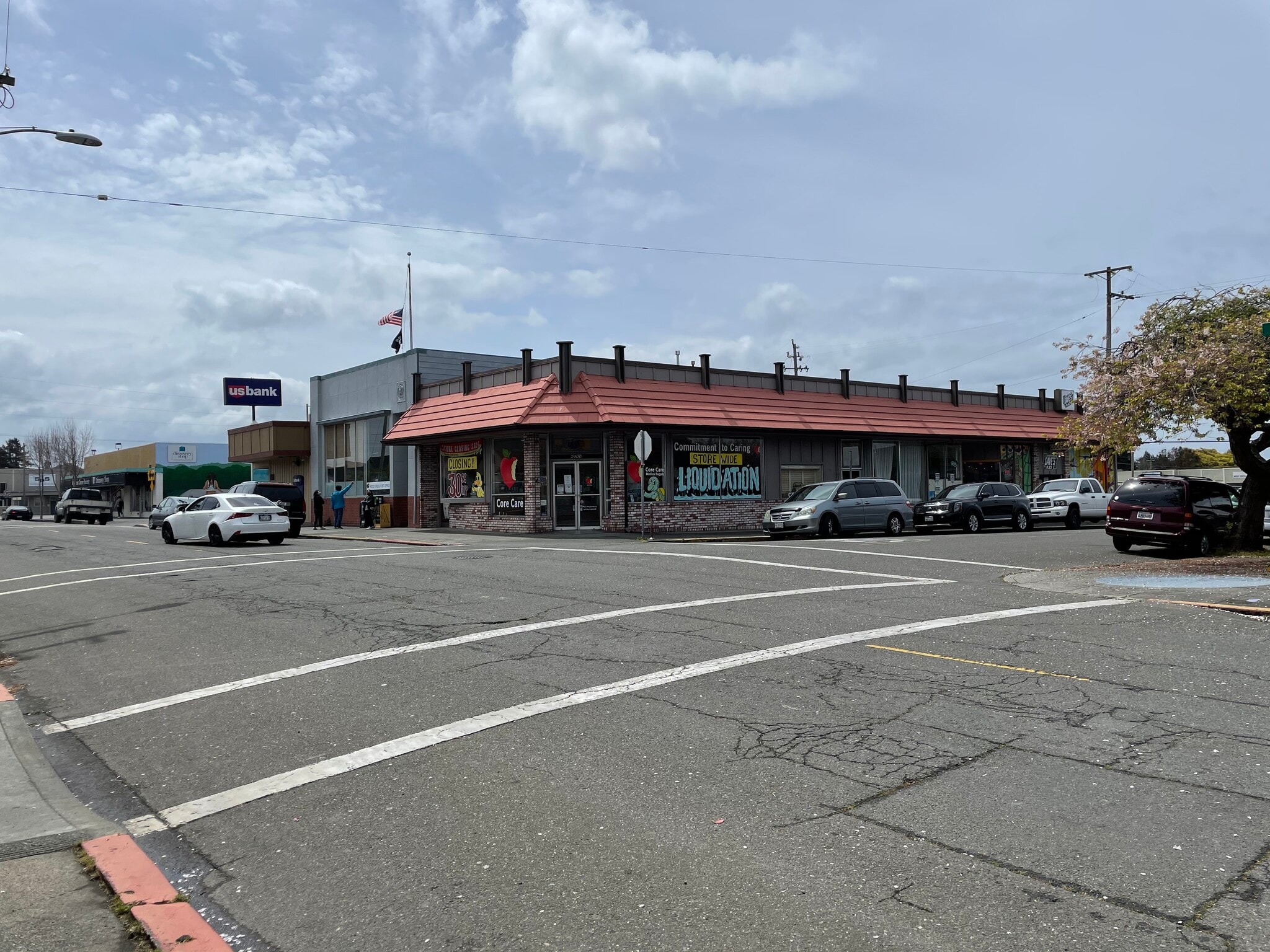 2900 F St, Eureka, CA 95501 | LoopNet