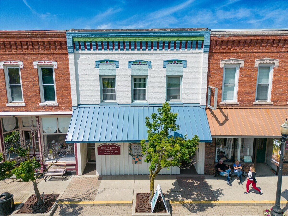 120 E Main St, Stockbridge, MI 49285 | LoopNet