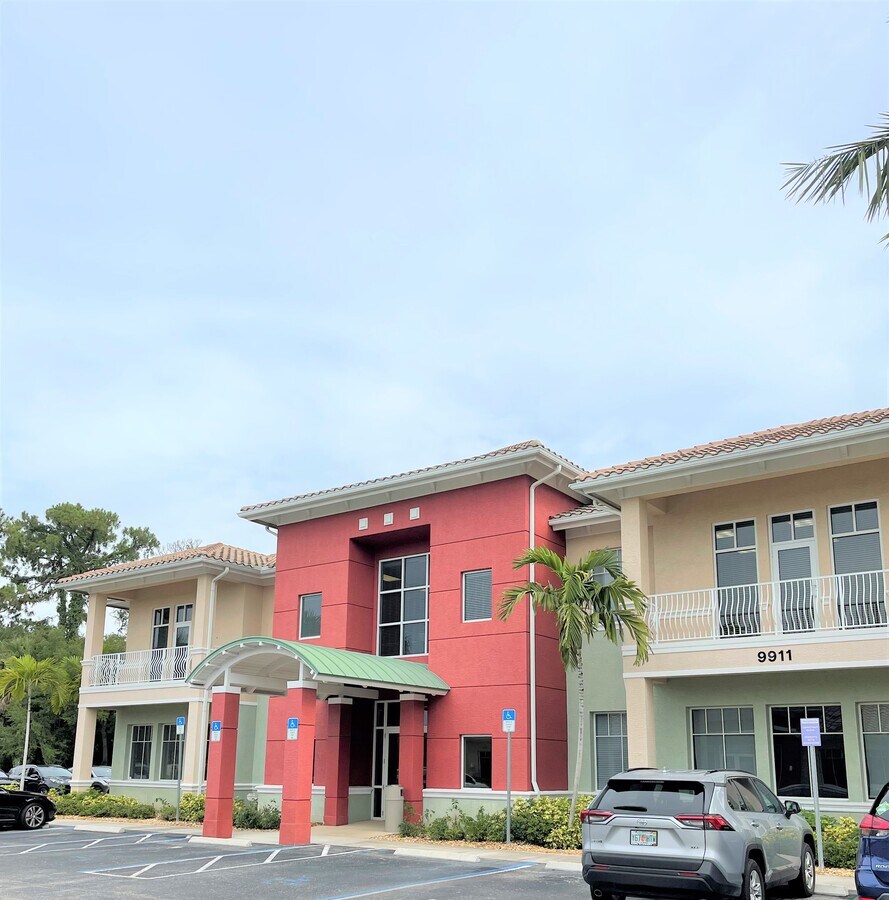 9911 Corkscrew Rd, Estero, FL 33928 | LoopNet