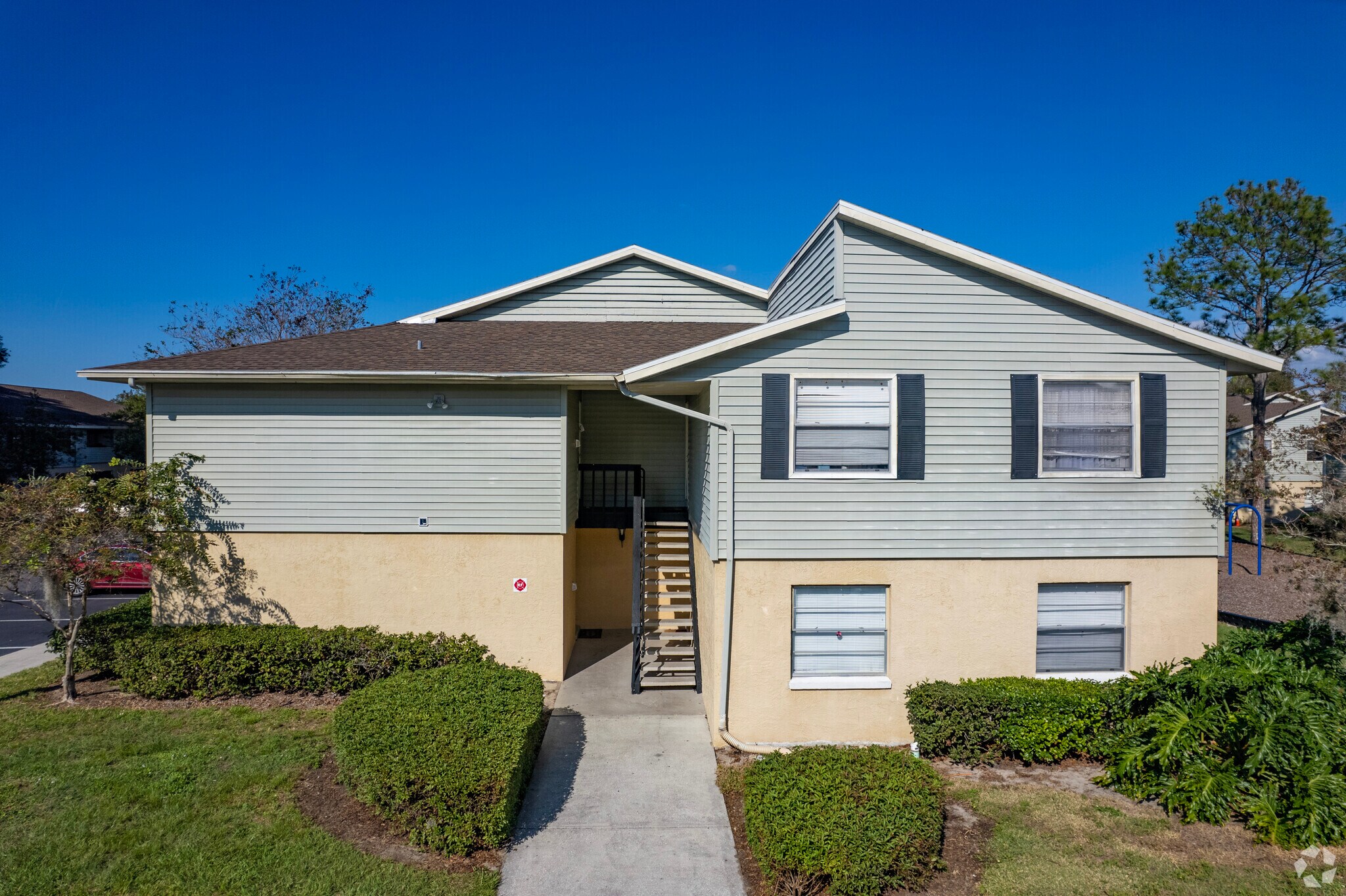 609 Golden Raintree Pl, Brandon, FL 33510 - The Hamptons | LoopNet