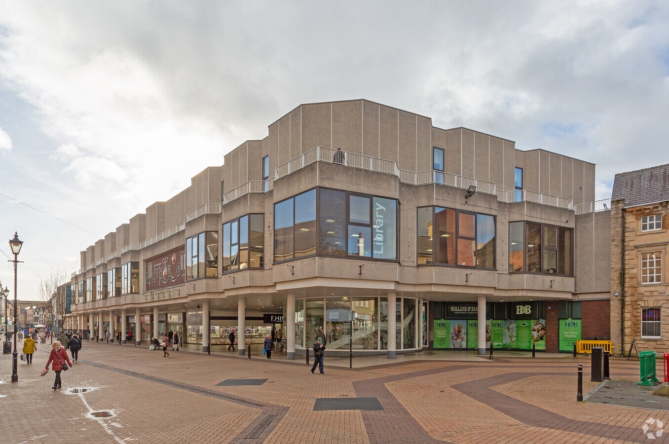 West Gate, Mansfield, NTT NG18 1NH | LoopNet