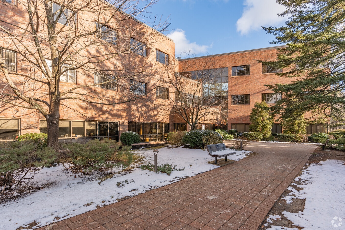 100 Foden Rd, South Portland, ME 04106 - Medical for Lease | LoopNet