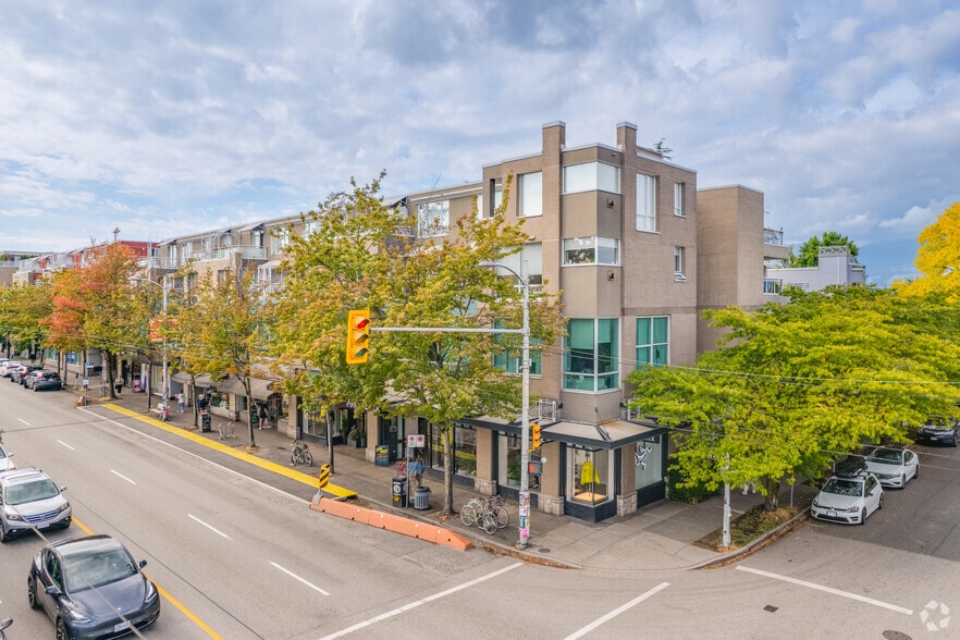 2201-2209 4th Ave W, Vancouver, BC V5N 1K9 | LoopNet
