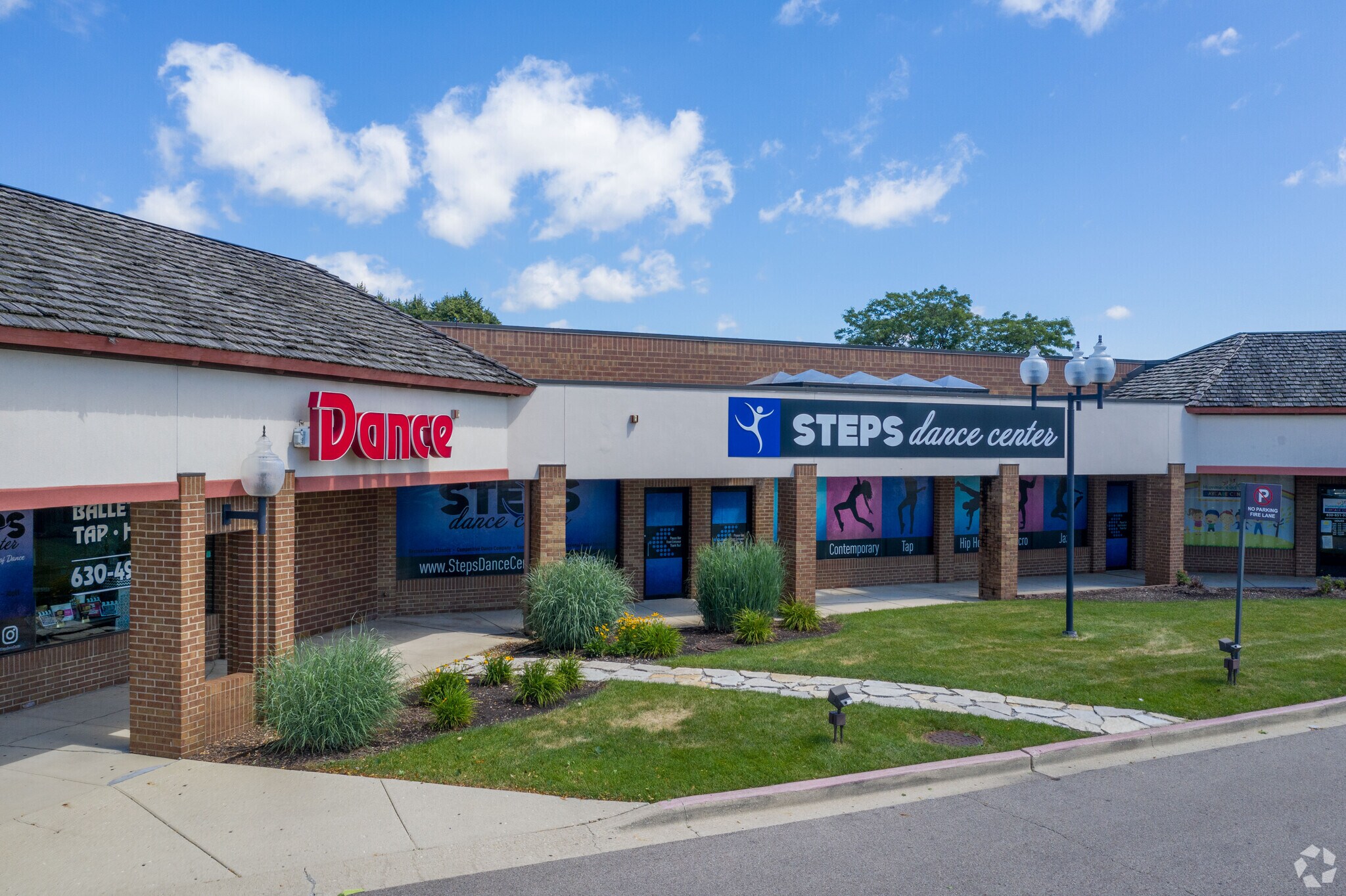 4006-4080 Fox Valley Center Dr, Aurora, IL 60504 - Plaza Shops At Fox ...