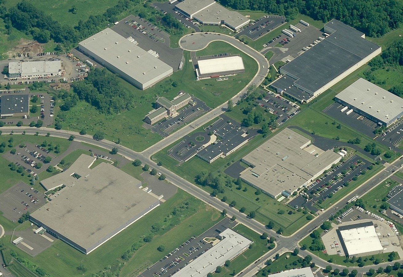 2708 Commerce Way, Philadelphia, PA 19154 - Commerce Way Office Bldg ...