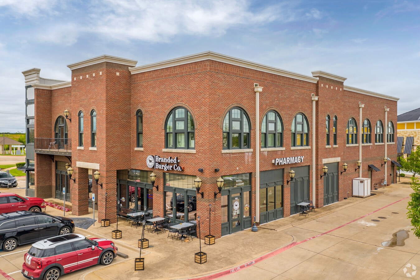 1831 E Broad St, Mansfield, TX 76063 | LoopNet