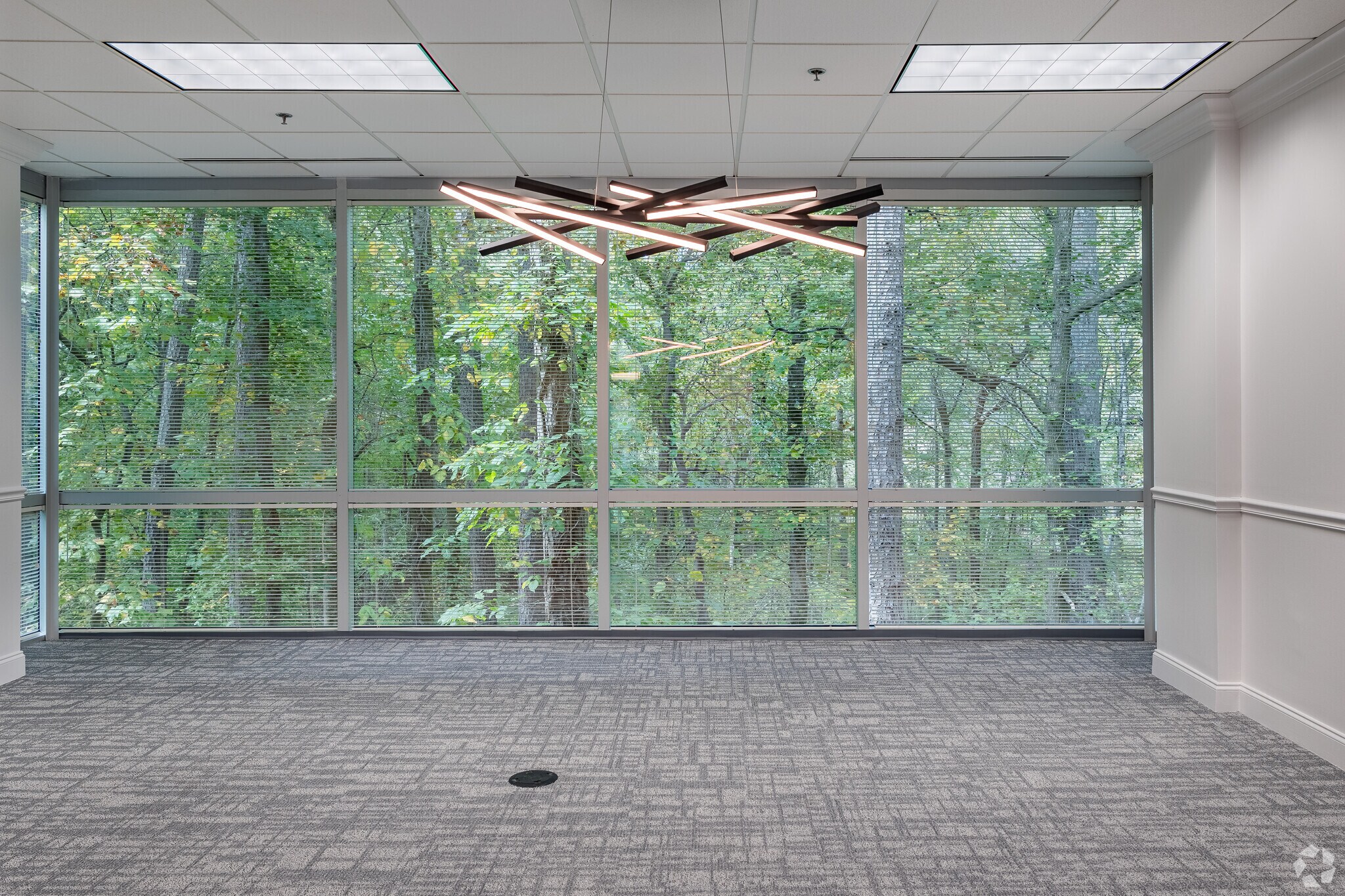 4555 Mansell Rd, Alpharetta, GA 30022 - Mansell Forest | LoopNet