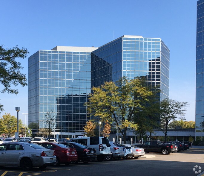 1 Westbrook Corporate Ctr, Westchester, IL, 60154 - Coworking Space on ...