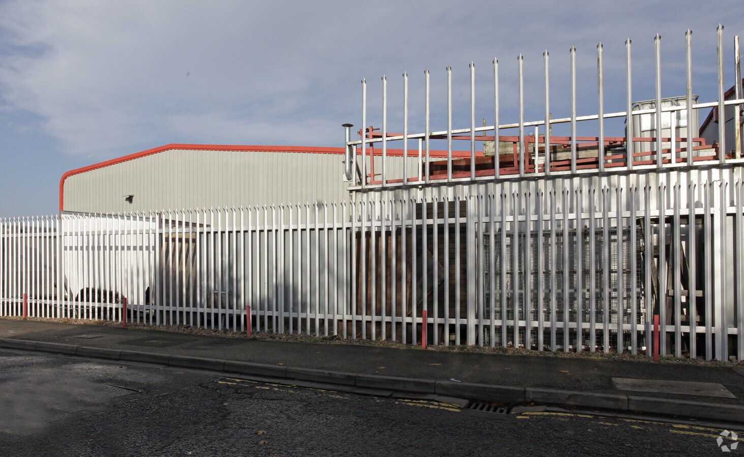 Clarke Rd, Nottingham, NTT NG2 3JJ | LoopNet