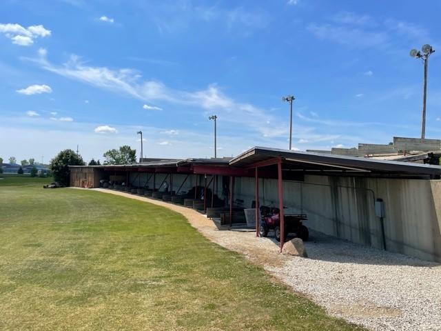 4209 Green Bay Rd, Kenosha, WI 53144 - Sports & Entertainment for Sale ...