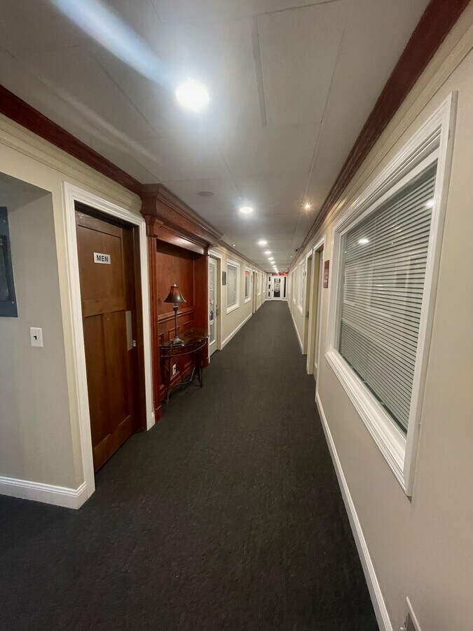 24001 Southfield Rd, Southfield, MI 48075 | LoopNet