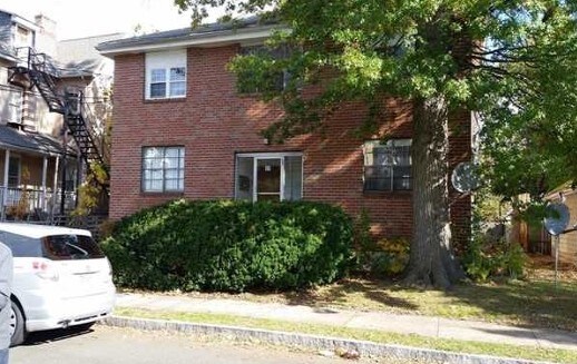 10 George St, Hartford, CT 06114 | LoopNet