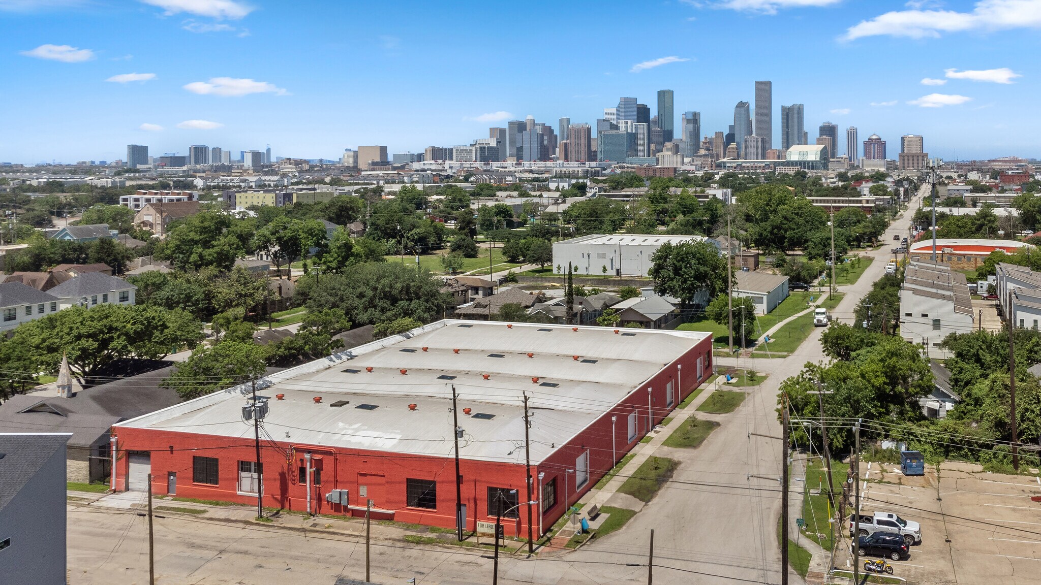 110 Milby St, Houston, TX 77003 - Barrels on Milby | LoopNet