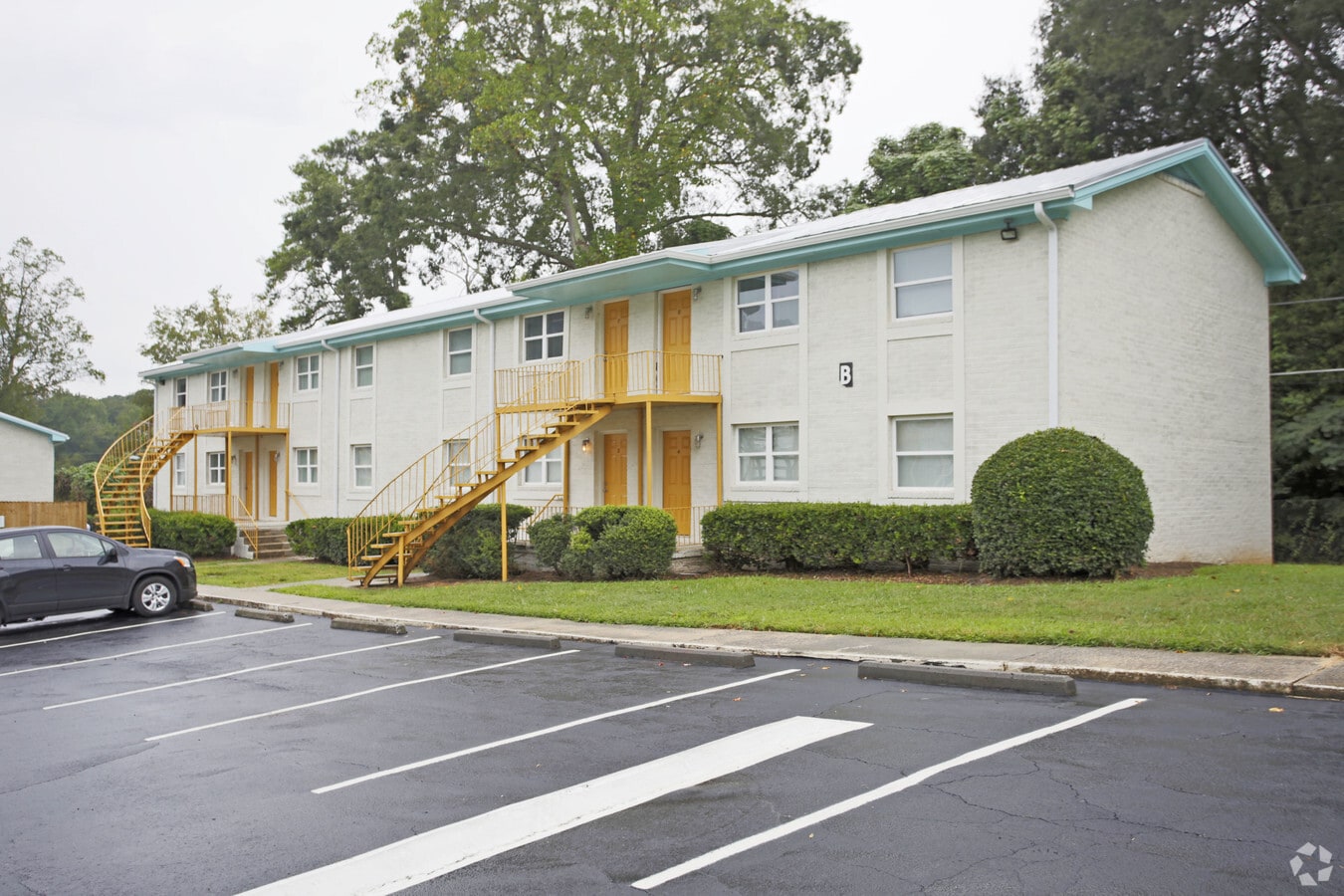 1073 Hollywood Rd Nw, Atlanta, GA 30318 - Property Record | LoopNet