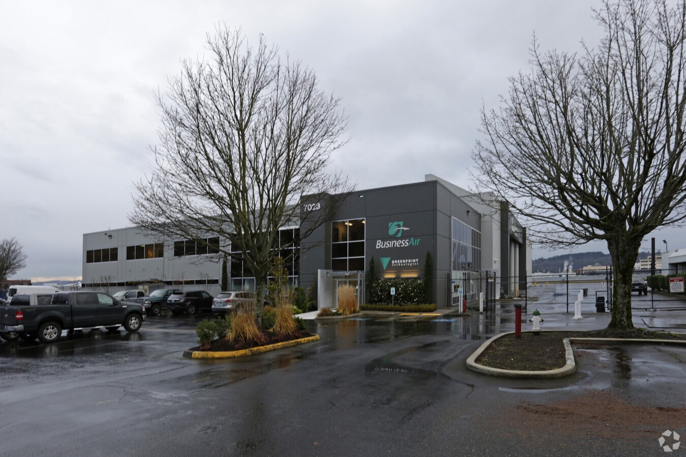 7023 Perimeter Rd S, Seattle, WA 98108 | LoopNet