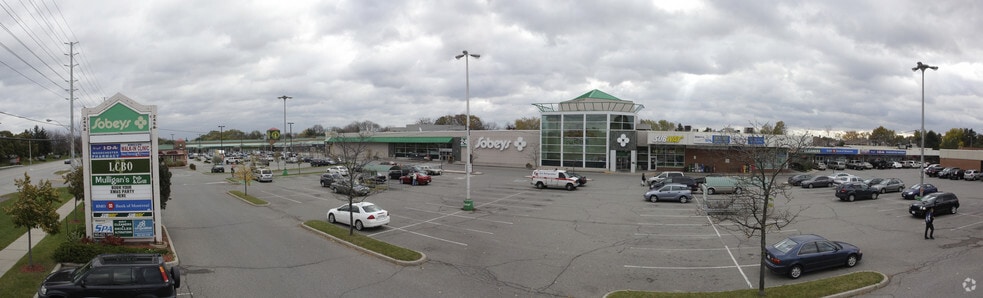 2458 Dundas St W, Mississauga, ON L5K 1R8 | LoopNet