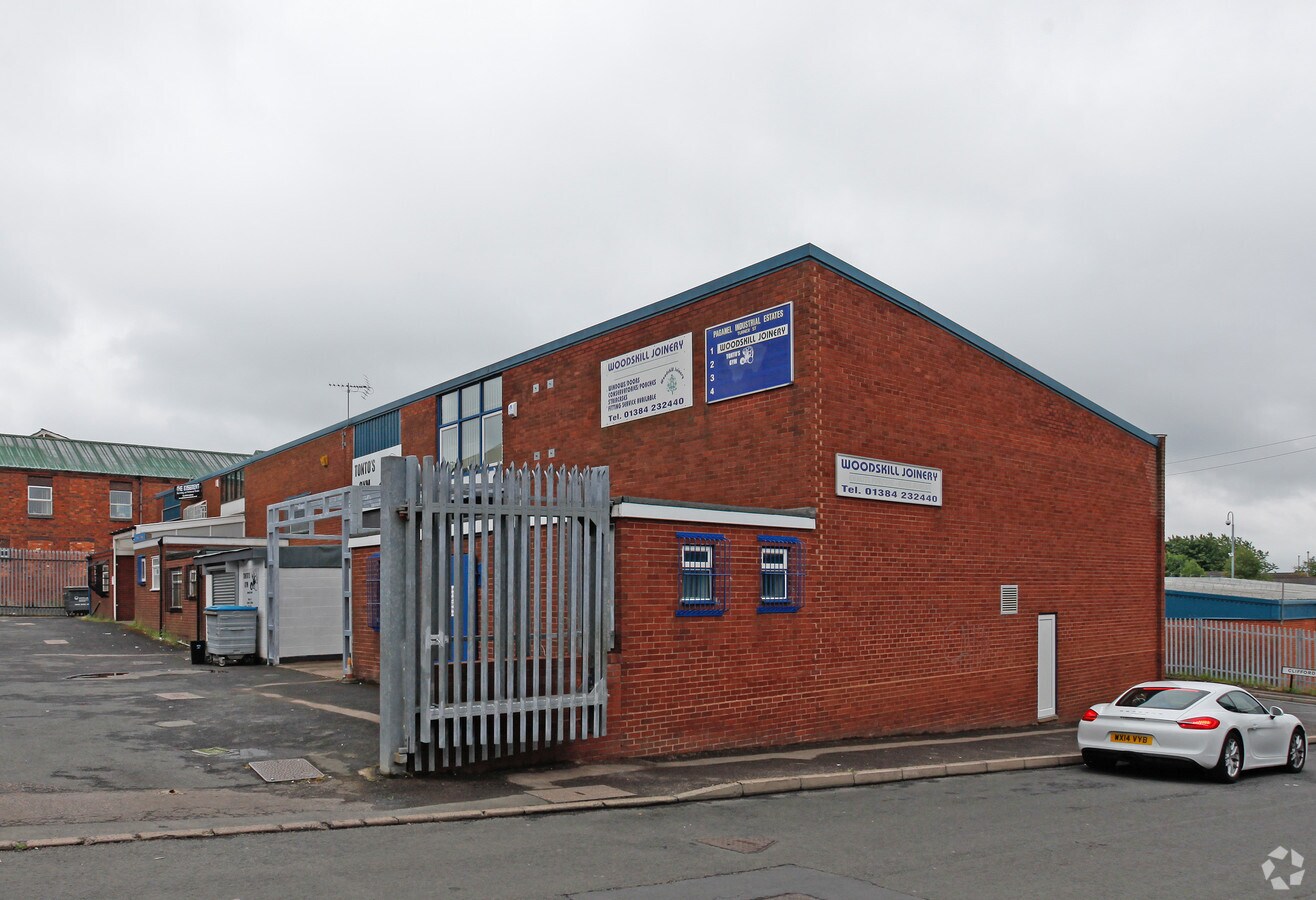 Turner St, Dudley, DY1 1TX | LoopNet