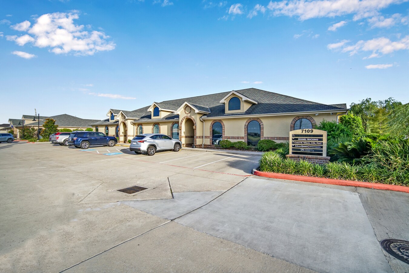 7109 Fm 2920 Rd, Spring, TX 77379 - Property Record | LoopNet