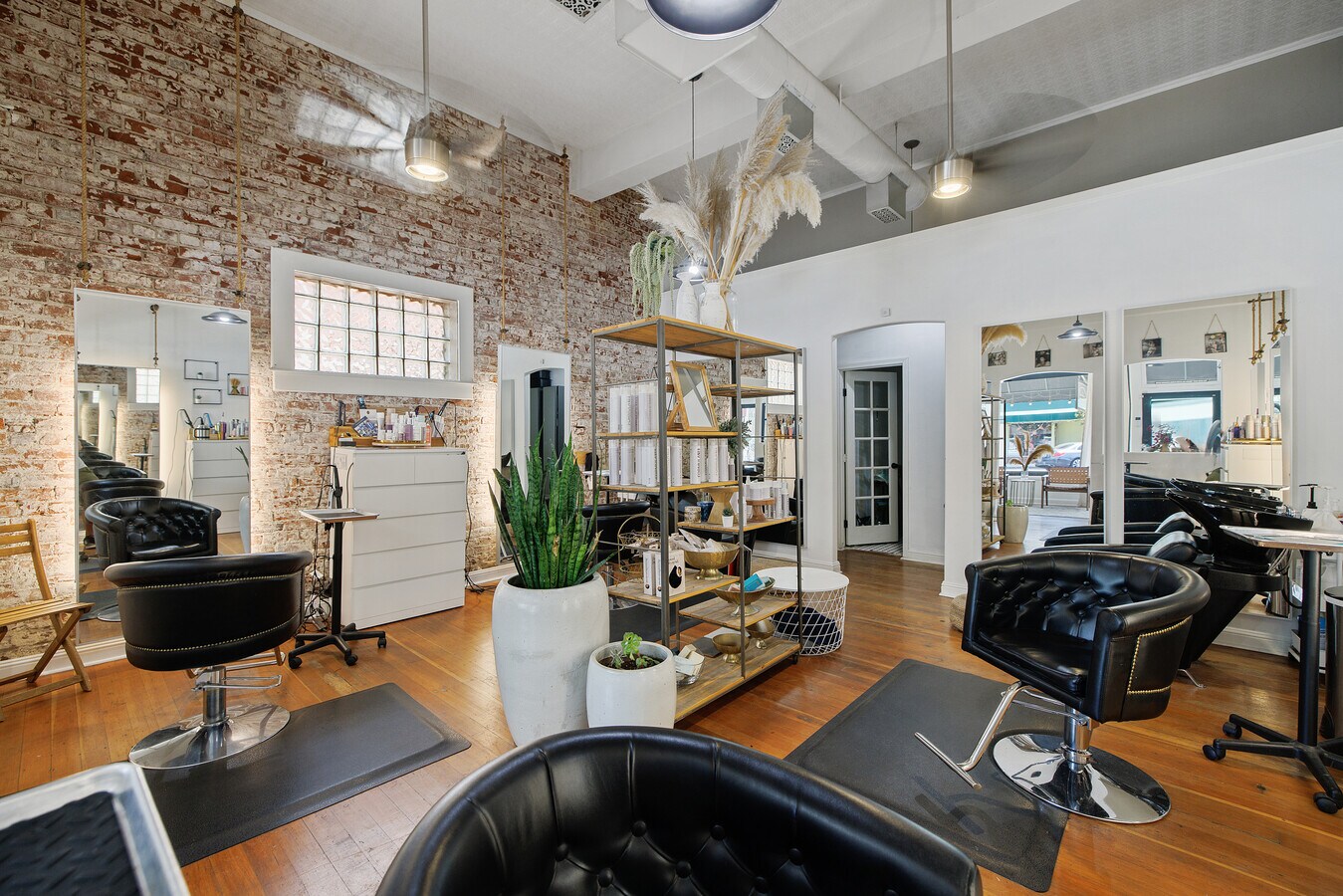 201 E Pine St, Exeter, CA 93221 | LoopNet