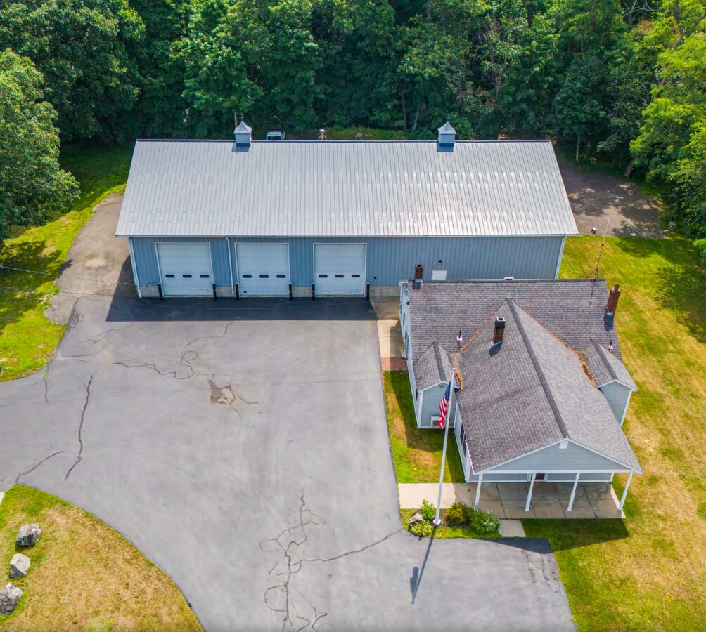 126 Rabbit Rd, Salisbury, MA 01952 | LoopNet