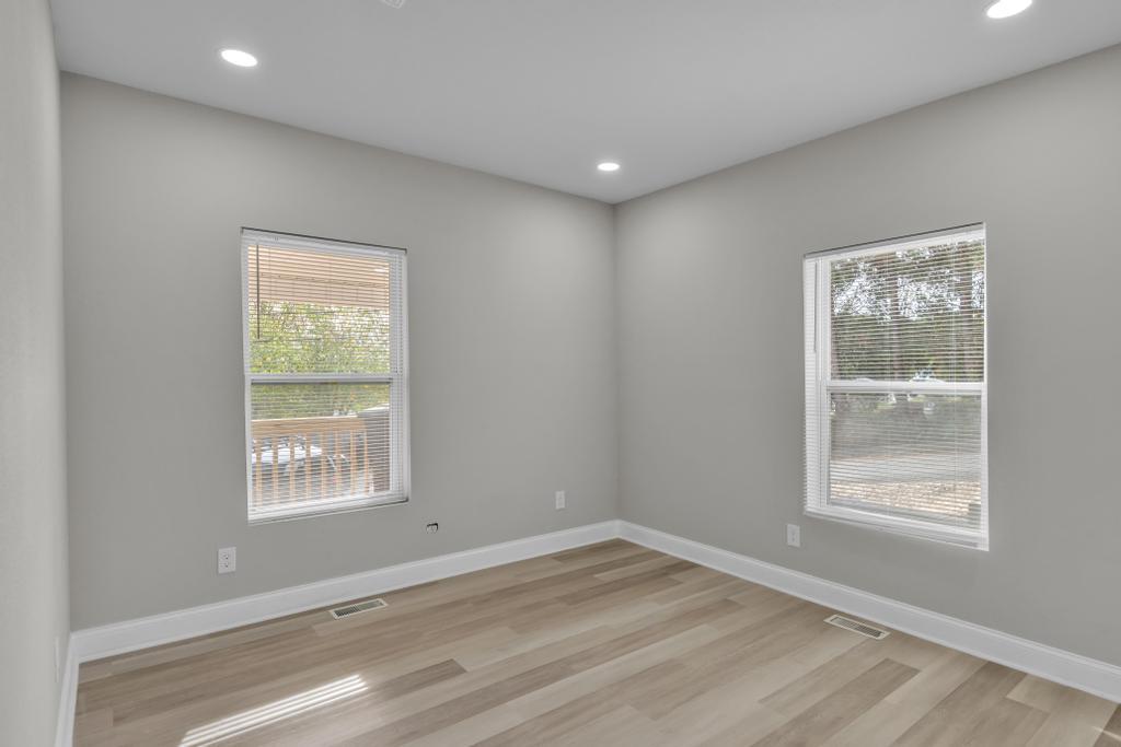 208 Collins St, Loudon, TN 37774 - Multifamily for Sale | LoopNet