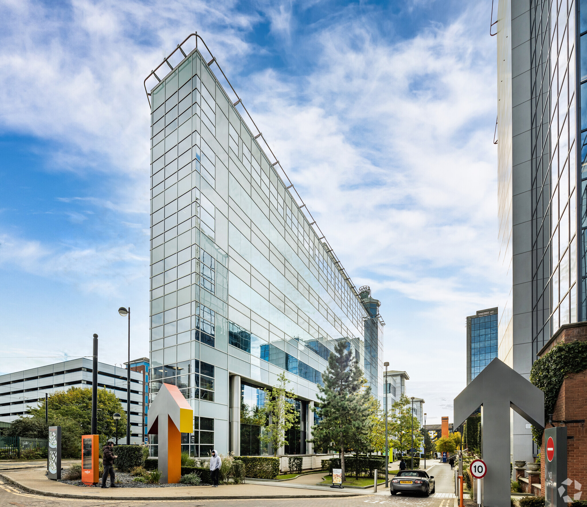 1 Exchange Quay, Manchester, GTM M5 3EA - Exchange Quay Campus | LoopNet