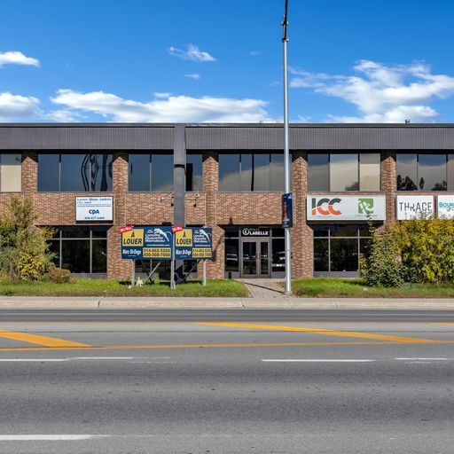 210-212 Boul Du Curé-Labelle, Sainte-therese, QC J7E 2X7 | LoopNet