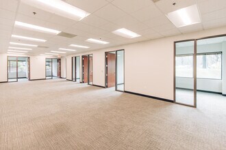 5 Centerpointe Dr, Lake Oswego, OR 97035 - 5 Centerpointe | LoopNet