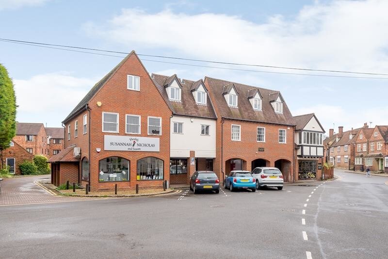Malthouse Sq Princes Risborough Hp27 9az Loopnet