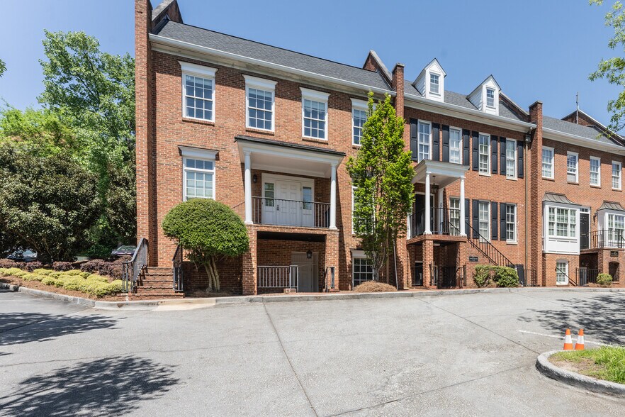 20 Lenox Pointe NE, Atlanta, GA 30324 | LoopNet