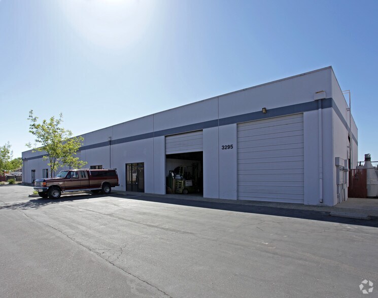 3295 Monier Cir, Rancho Cordova, CA 95742 | LoopNet