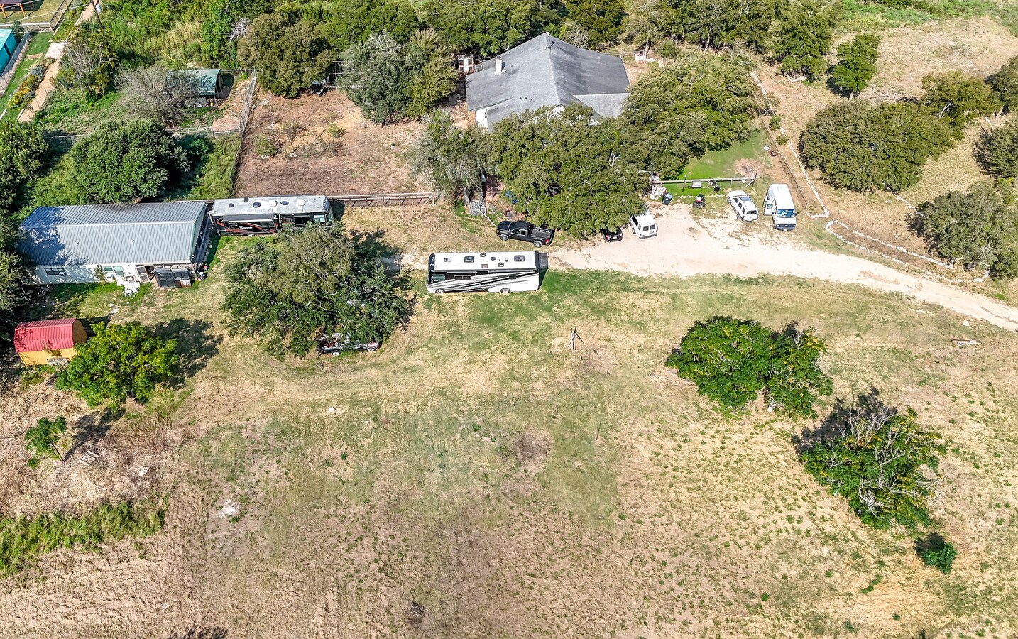 1305 Old Black Colony Rd, Buda, TX 78610 | LoopNet