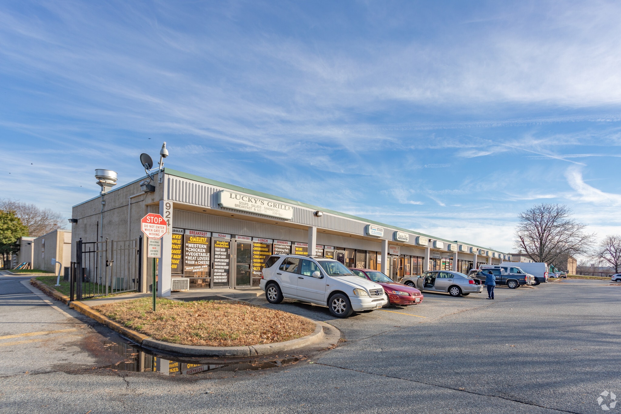 9244 E Hampton Dr, Capitol Heights, MD 20743 | LoopNet