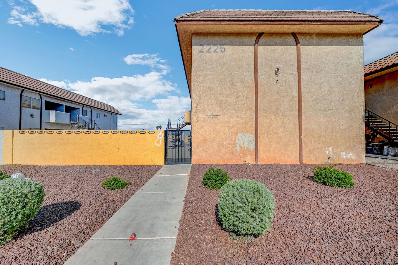 2225 N Jones Blvd, Las Vegas, NV 89108 | LoopNet