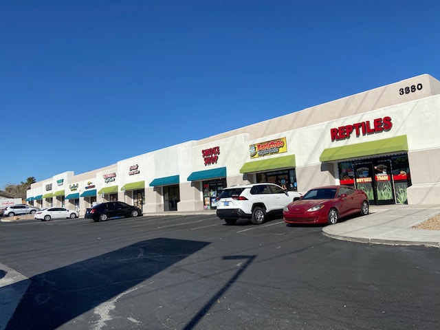 3380 E Russell Rd, Las Vegas, NV 89120 - Pecos Russell Plaza | LoopNet