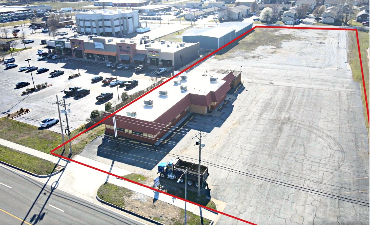 2324 S Range Line Rd, Joplin, MO 64804 | LoopNet