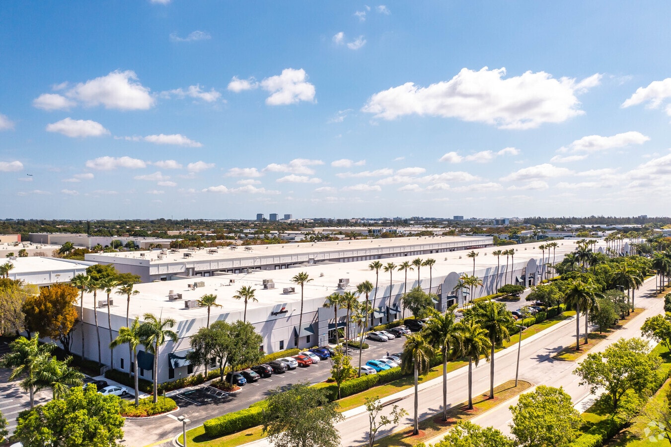 10205 NW 19th St, Miami, FL 33172 | LoopNet